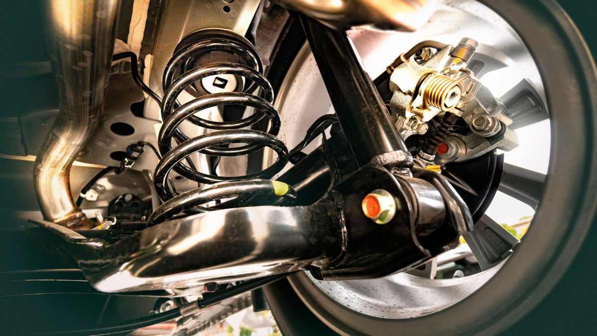 Changer la coupelle d'amortisseur : maîtrisez les étapes clés - Roues Libre